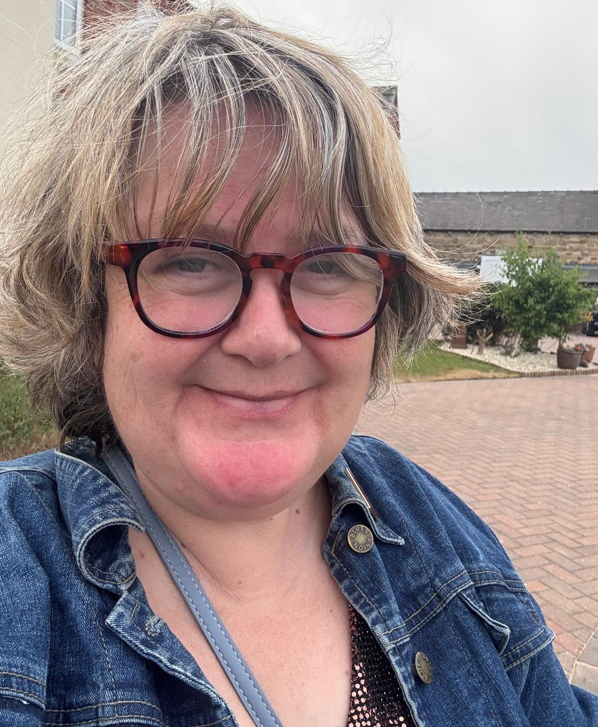 A mother built a twin support group and kept giving back - The Optimist